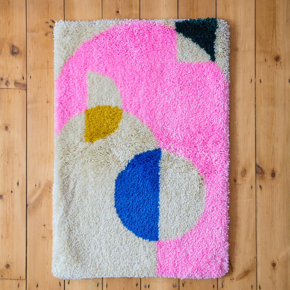 Arch Geometry Latch Hook Rug Making Kit – The Crafts Collective